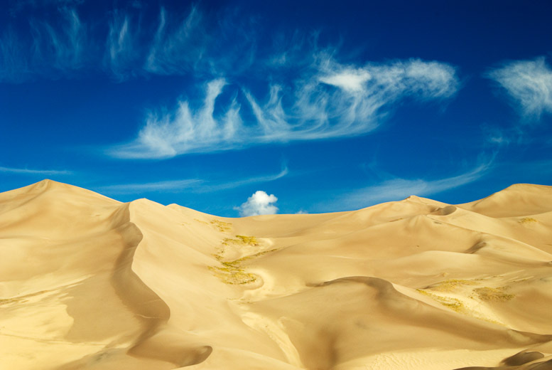 Dunes and Mares Tail Clouds | Alan Eckert Photography